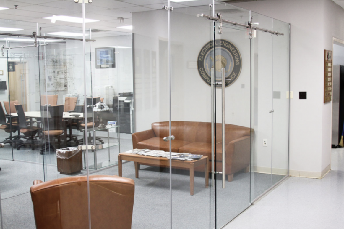 Best Glass Wall Systems for Universities & Higher Education