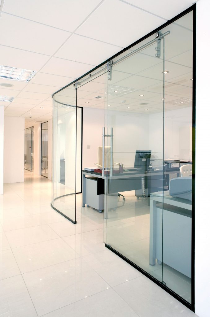 How to Choose Acoustic Glass Partitions That Actually Work | Avanti Systems